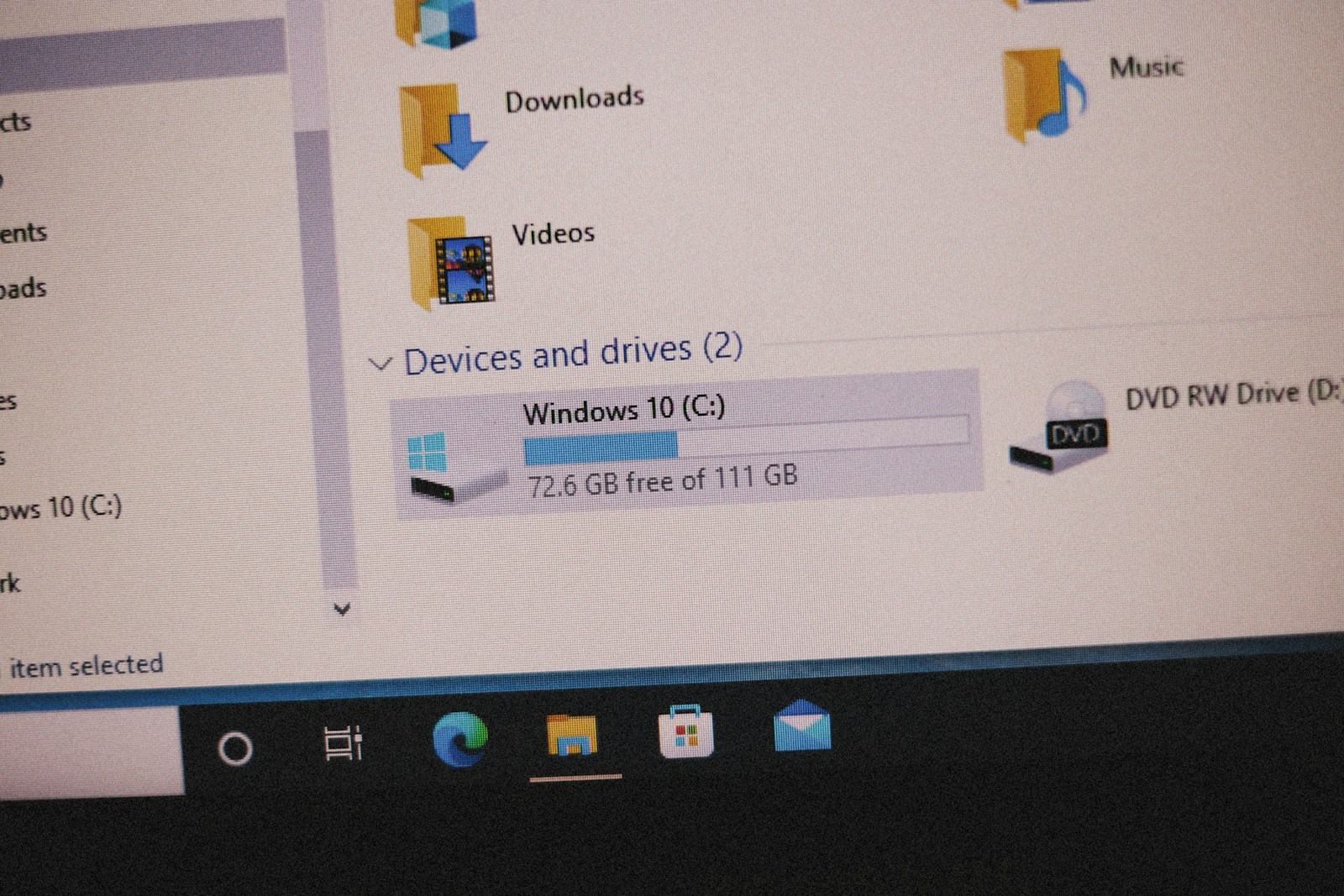 Windows File Explorer freezes when accessing shared drives — causes and ...
